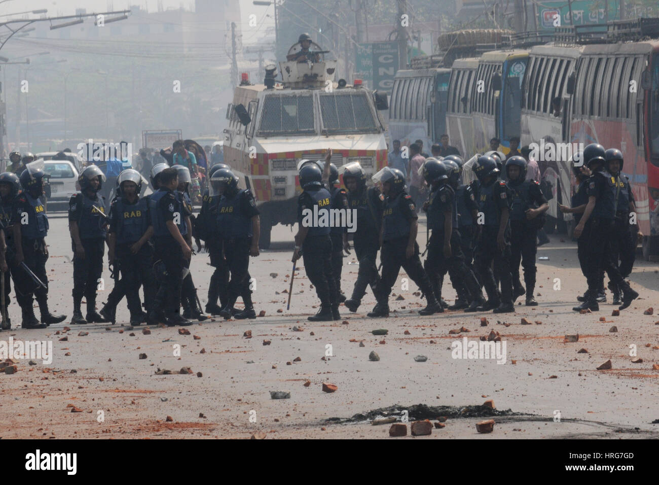 Dhaka, Bangladesh. 1st March 2017. Bangladeshi Rapid Action Battalion ...