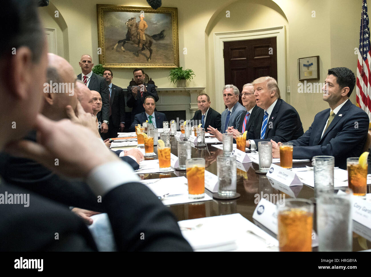House of representatives leadership hi-res stock photography and images ...
