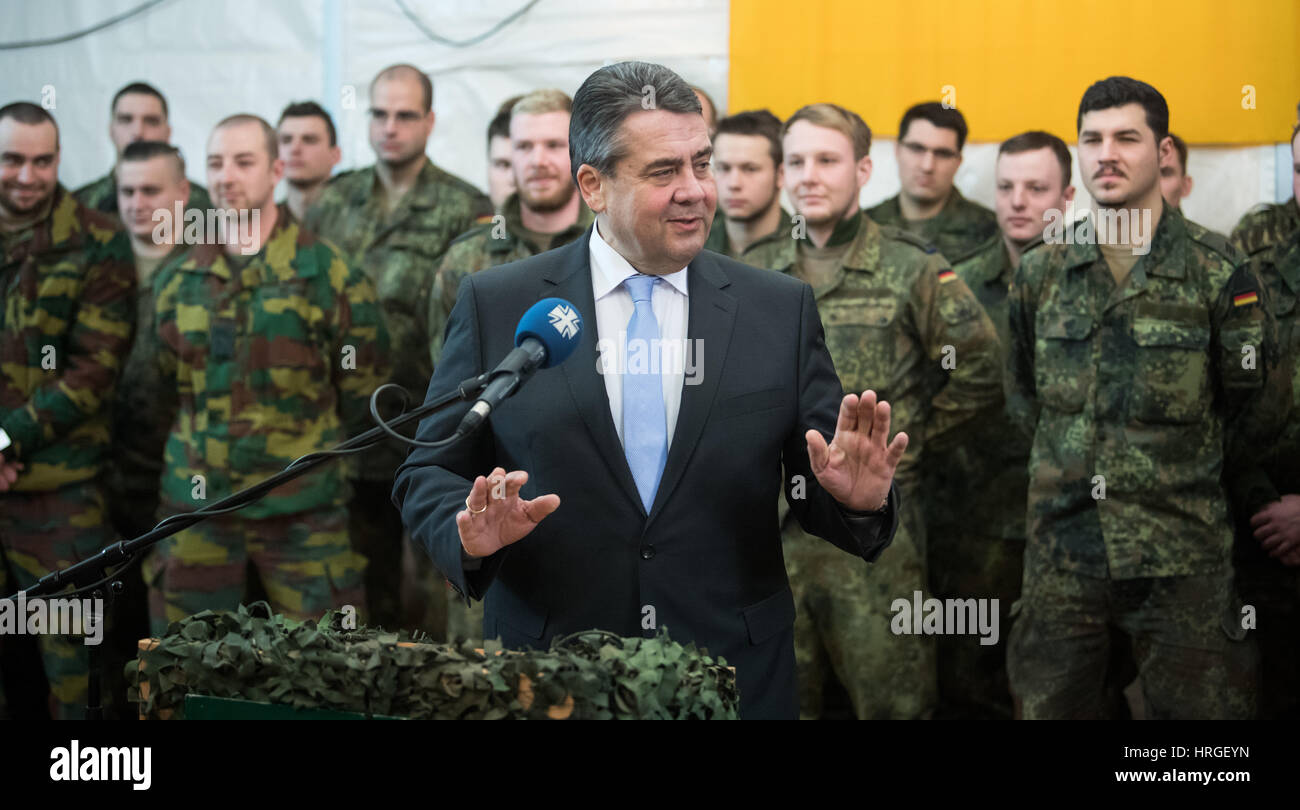 Rukla, Lithuania. 02nd Mar, 2017. The German foreign minister Sigmar ...