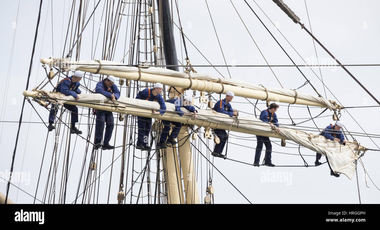 The onedin line hi-res stock photography and images - Alamy