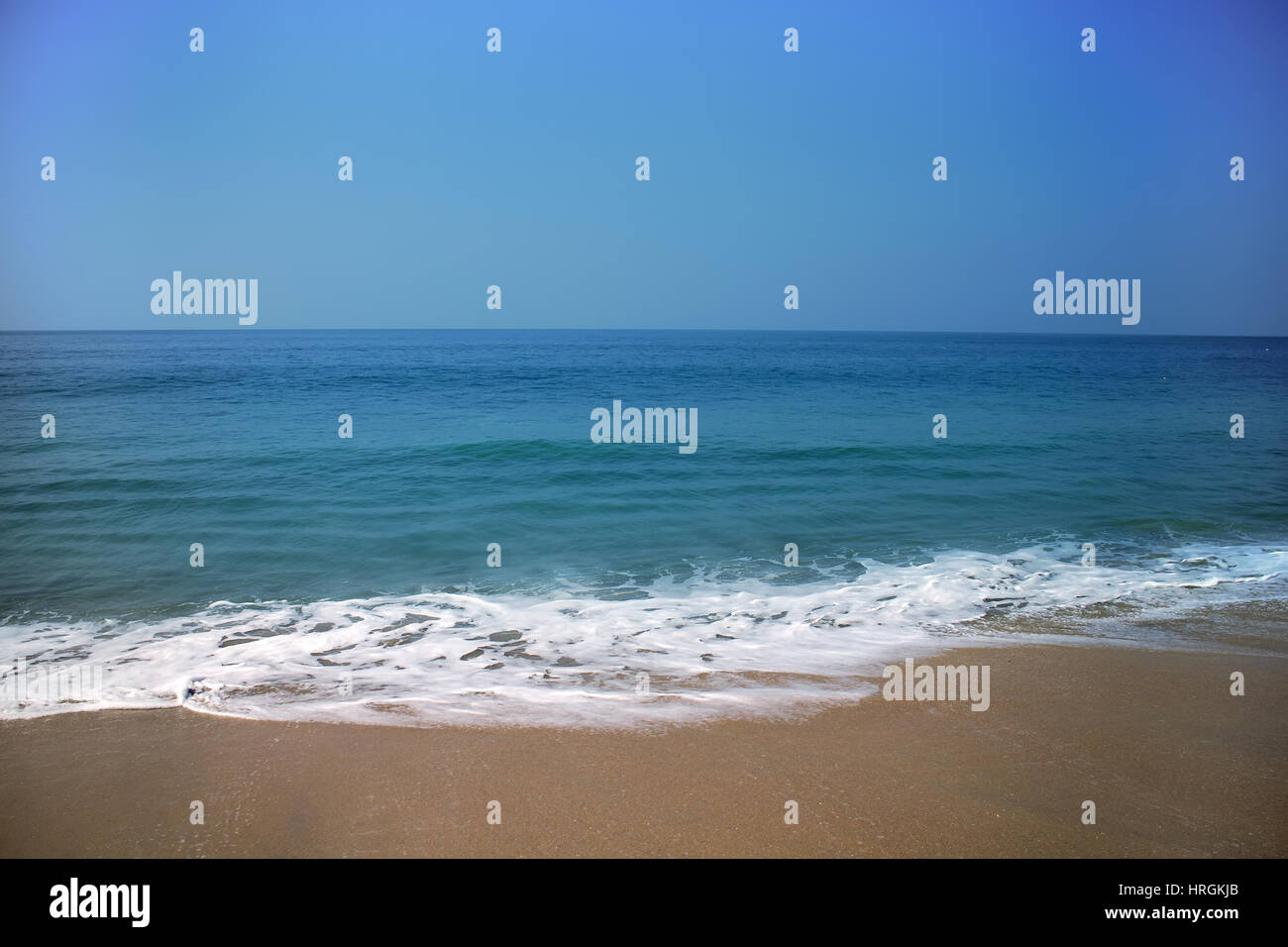 Kerala beachfront hi-res stock photography and images - Alamy