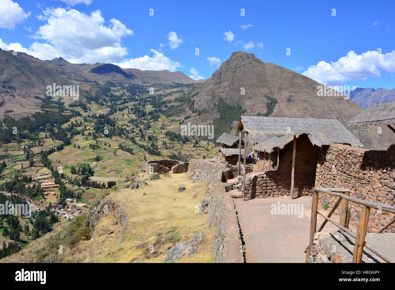 Pisaq inca ruins hi-res stock photography and images - Alamy