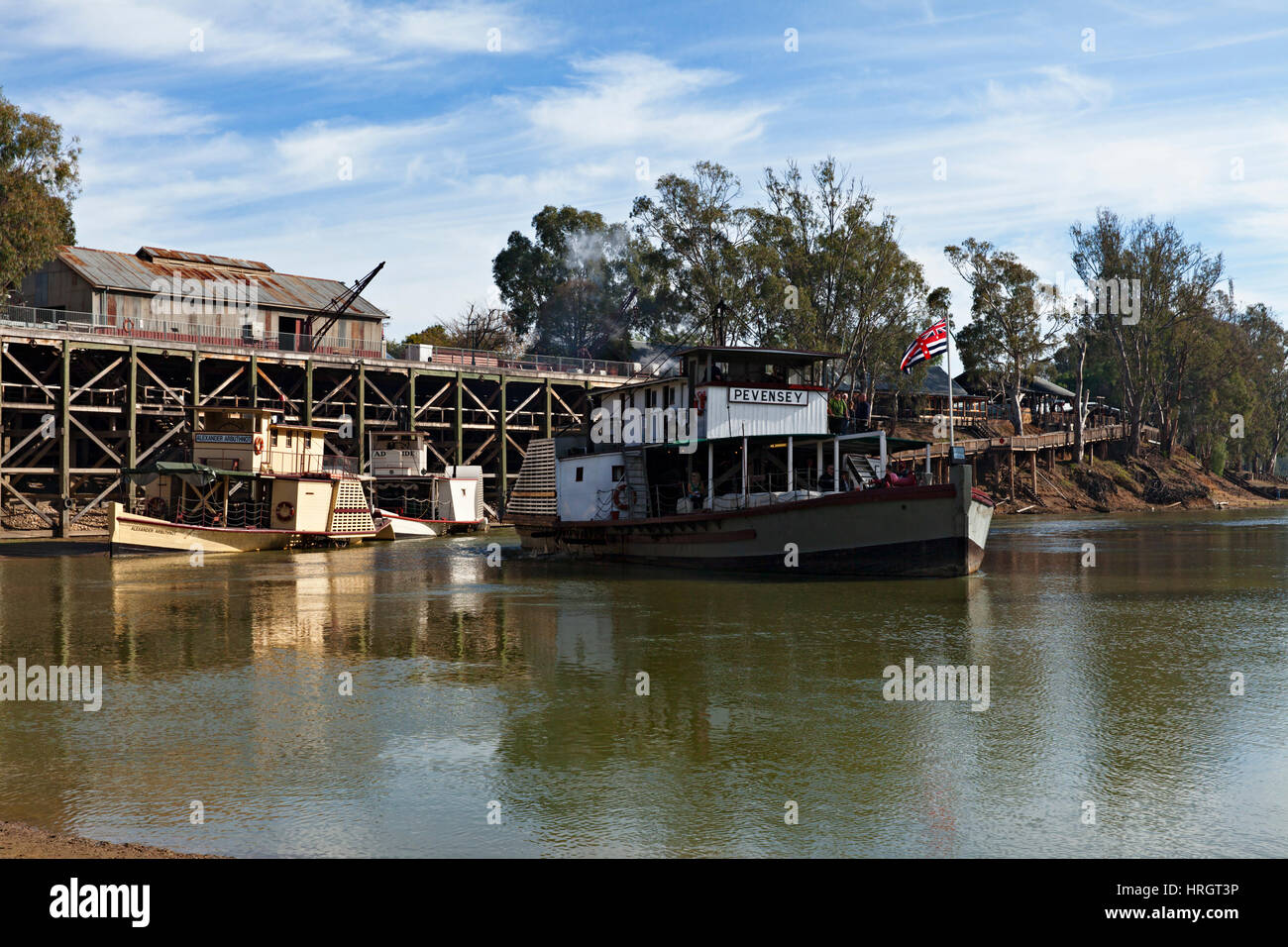 Old Paddlesteamers at the historic Port of Echuca Wharf,located on the ...