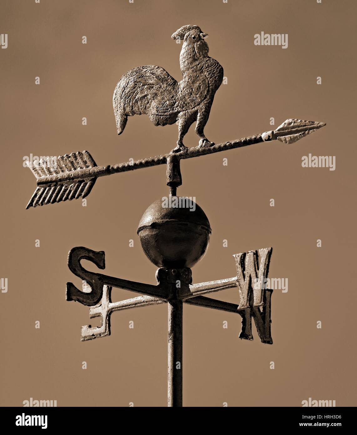 Weather wind vane arrow points hi-res stock photography and images - Alamy