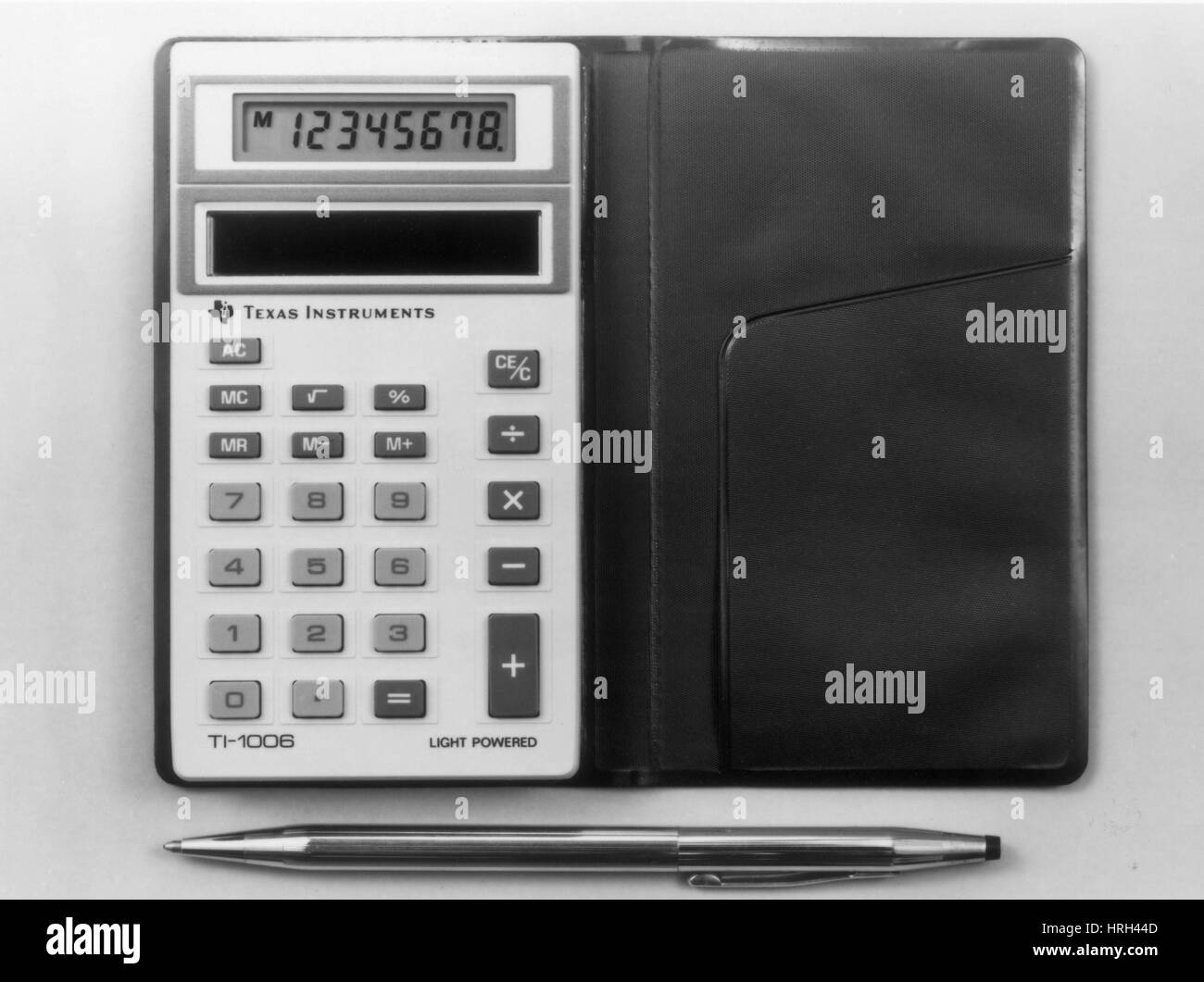 Texas instruments calculator Black and White Stock Photos & Images - Alamy