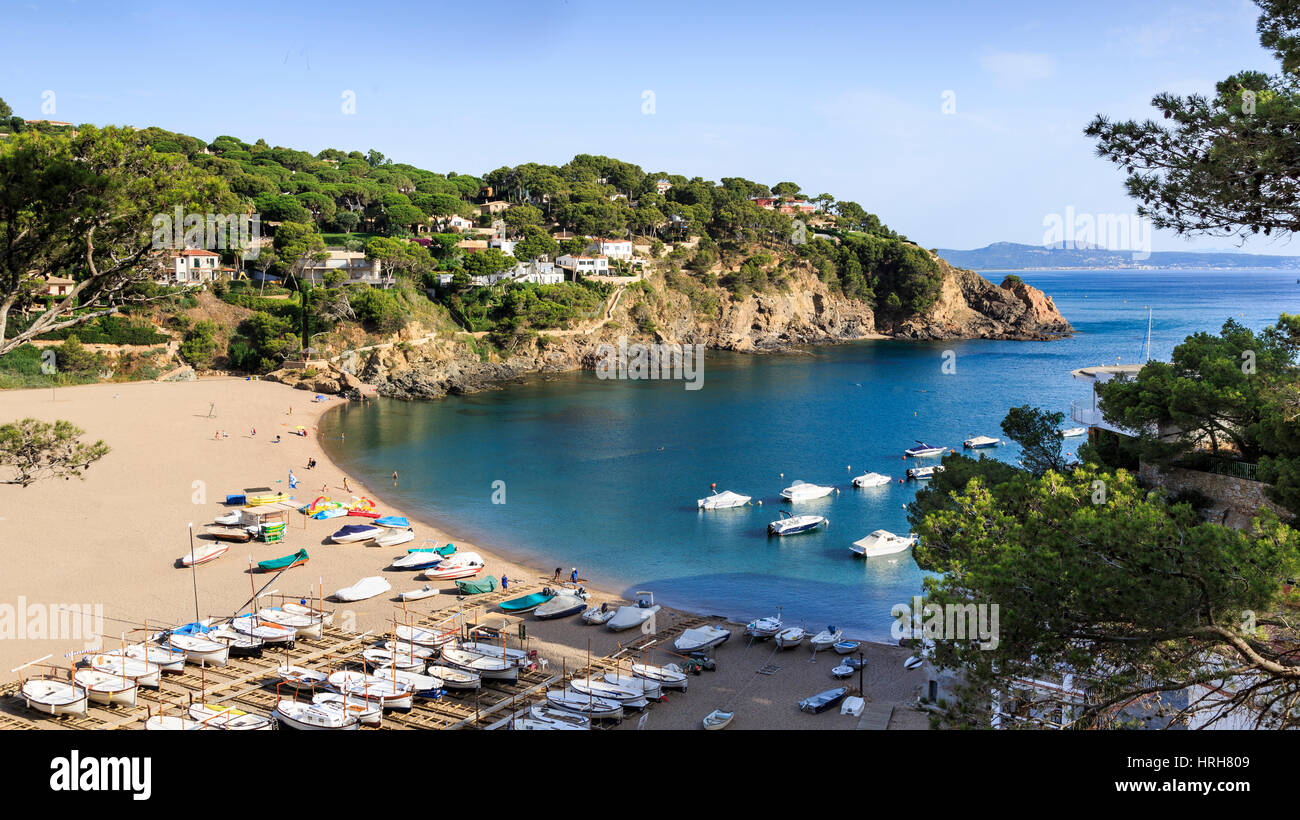 Beach at Sa Riera, Costa Brava, Spain Stock Photo - Alamy