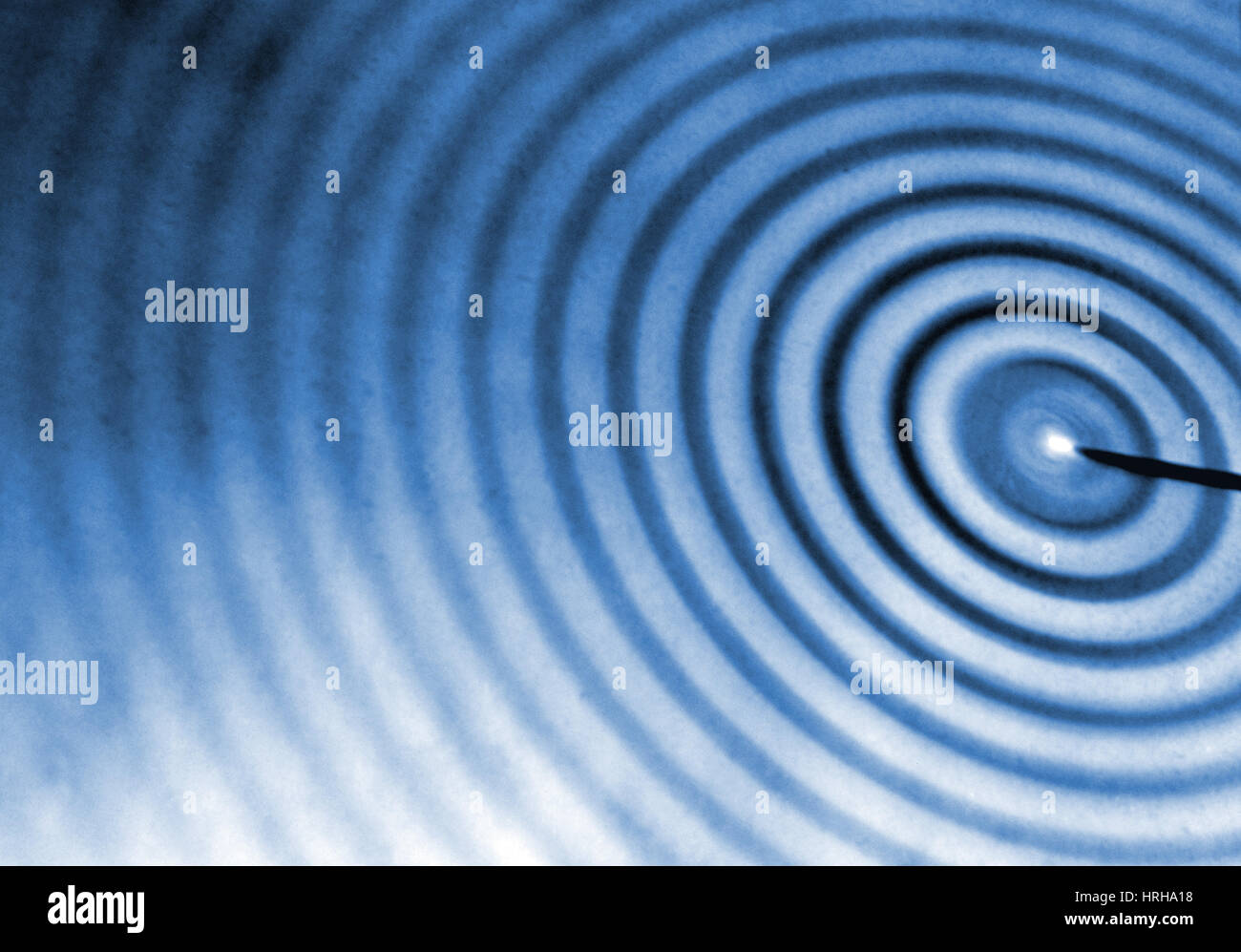 Intersecting ripples hi-res stock photography and images - Alamy