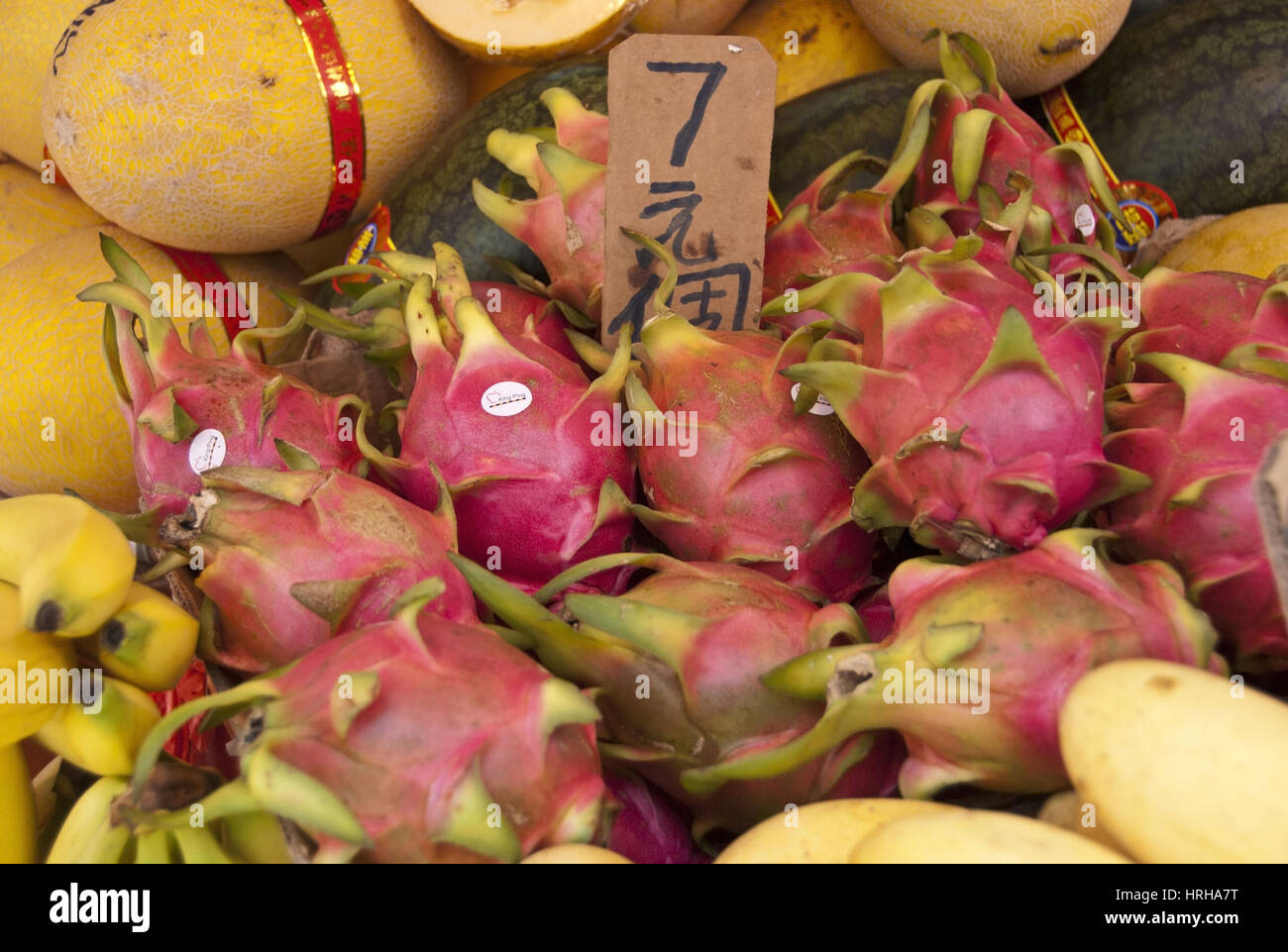 Drachenfrucht hi-res stock photography and images - Alamy