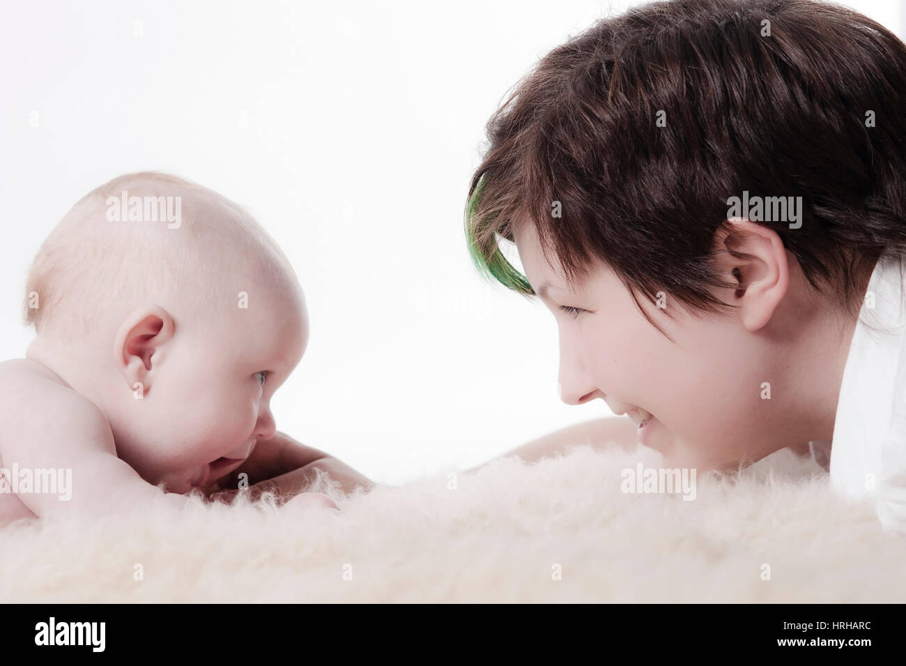 Kleine drei kinder hi-res stock photography and images - Alamy