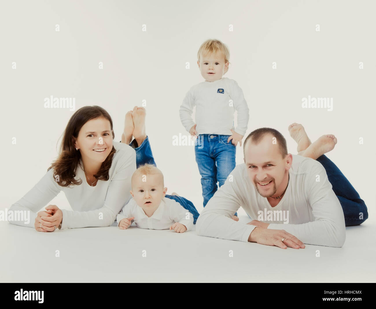 Familienmitglieder hi-res stock photography and images - Alamy