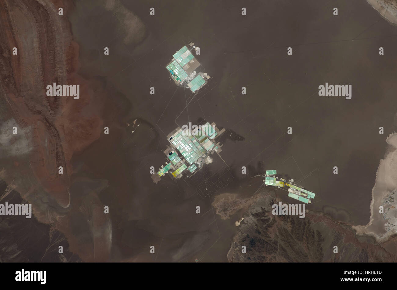 Lithium extraction chile hi-res stock photography and images - Alamy