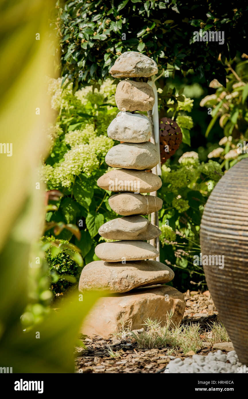 Steinpyramide - stone pyramid Stock Photo - Alamy