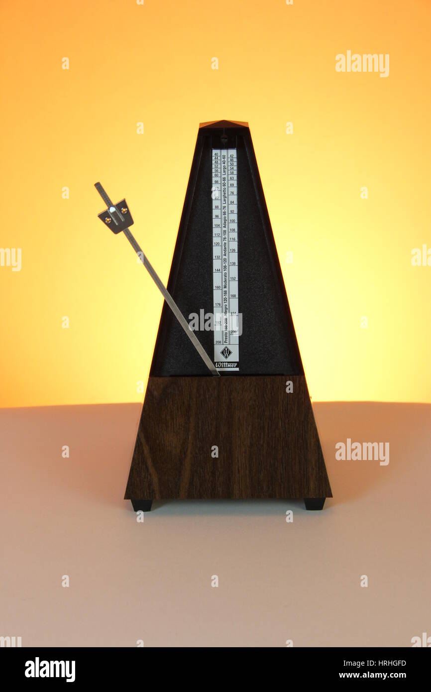 Metrical ticker hi-res stock photography and images - Alamy