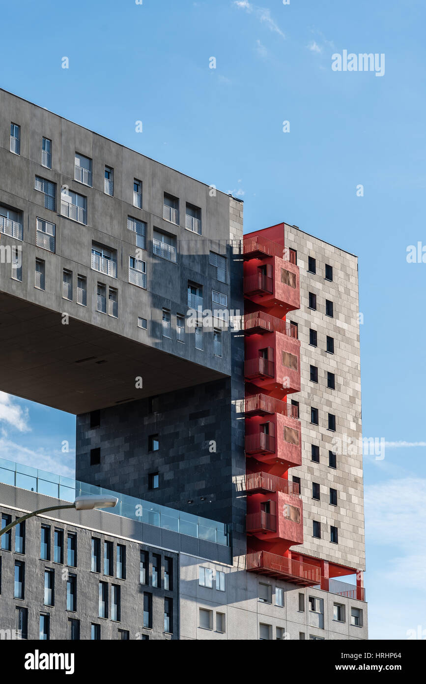 Madrid modern architecture hi-res stock photography and images - Alamy