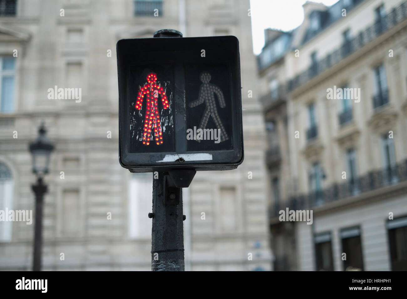 France traffic signal light hi-res stock photography and images - Alamy