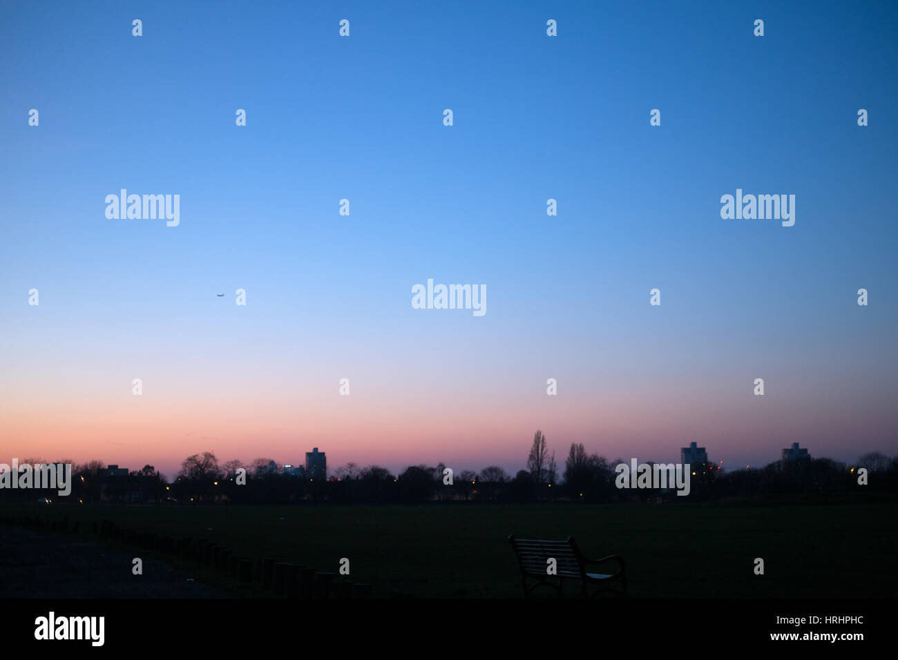 Cloudless smooth hi-res stock photography and images - Alamy