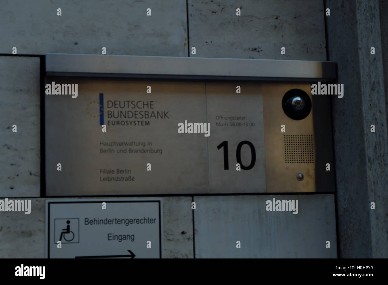 Eurosystem hi-res stock photography and images - Alamy