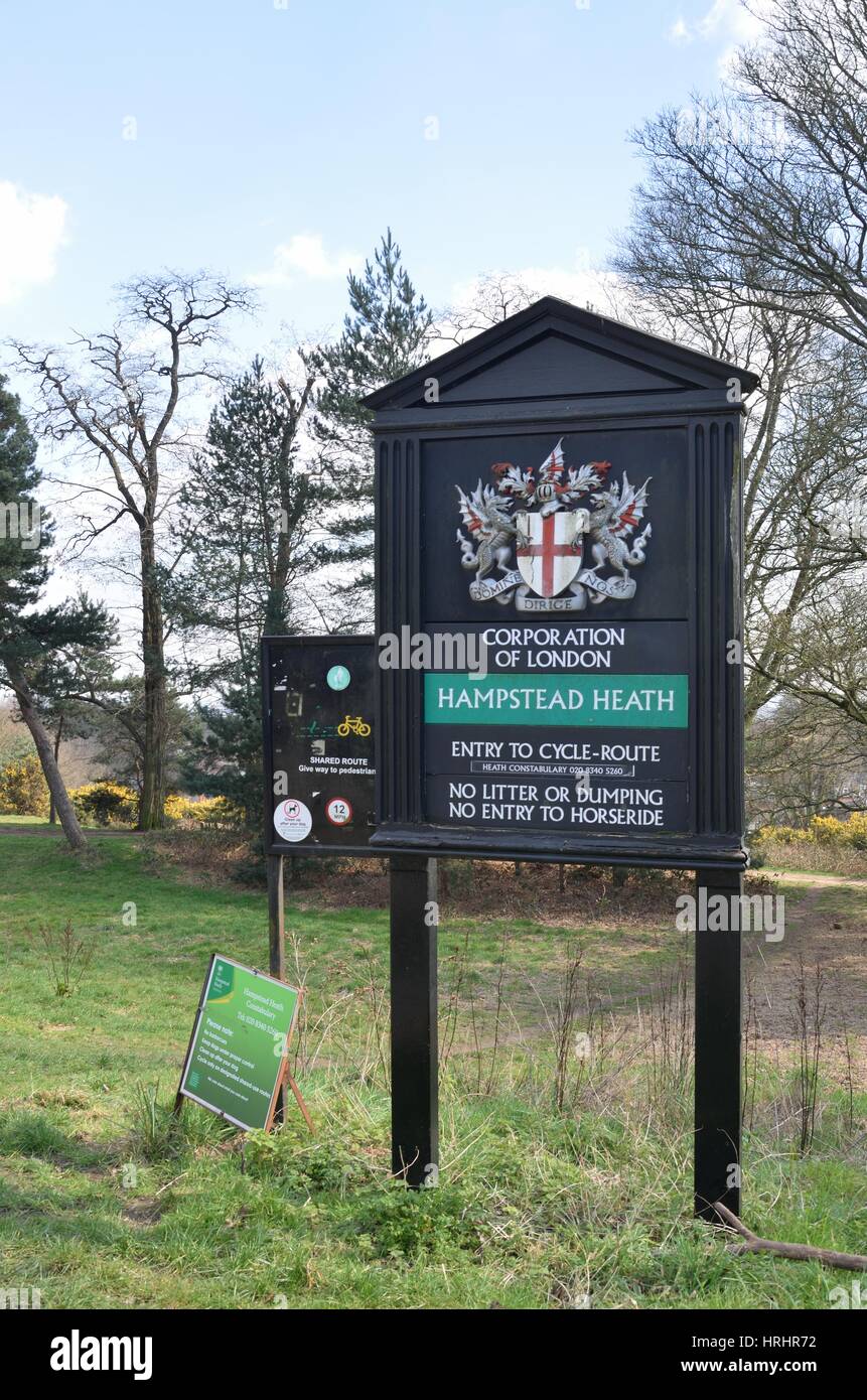 Hampstead sign hi-res stock photography and images - Alamy