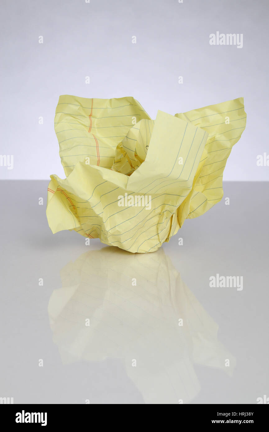 Do not flush paper hi-res stock photography and images - Alamy