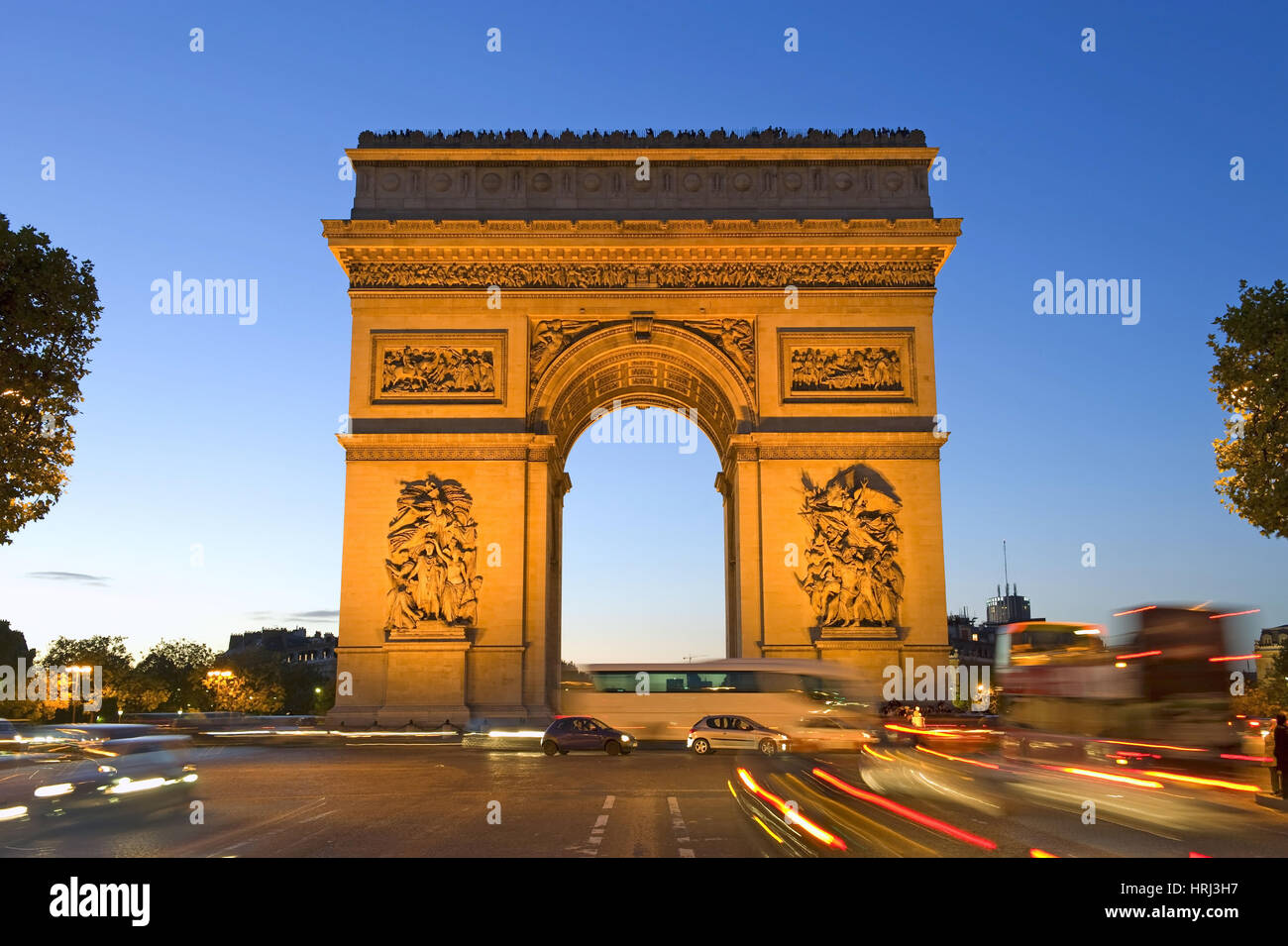 Illuminated Arc de Triomphe, Paris, France , Arc de Triomphe ...