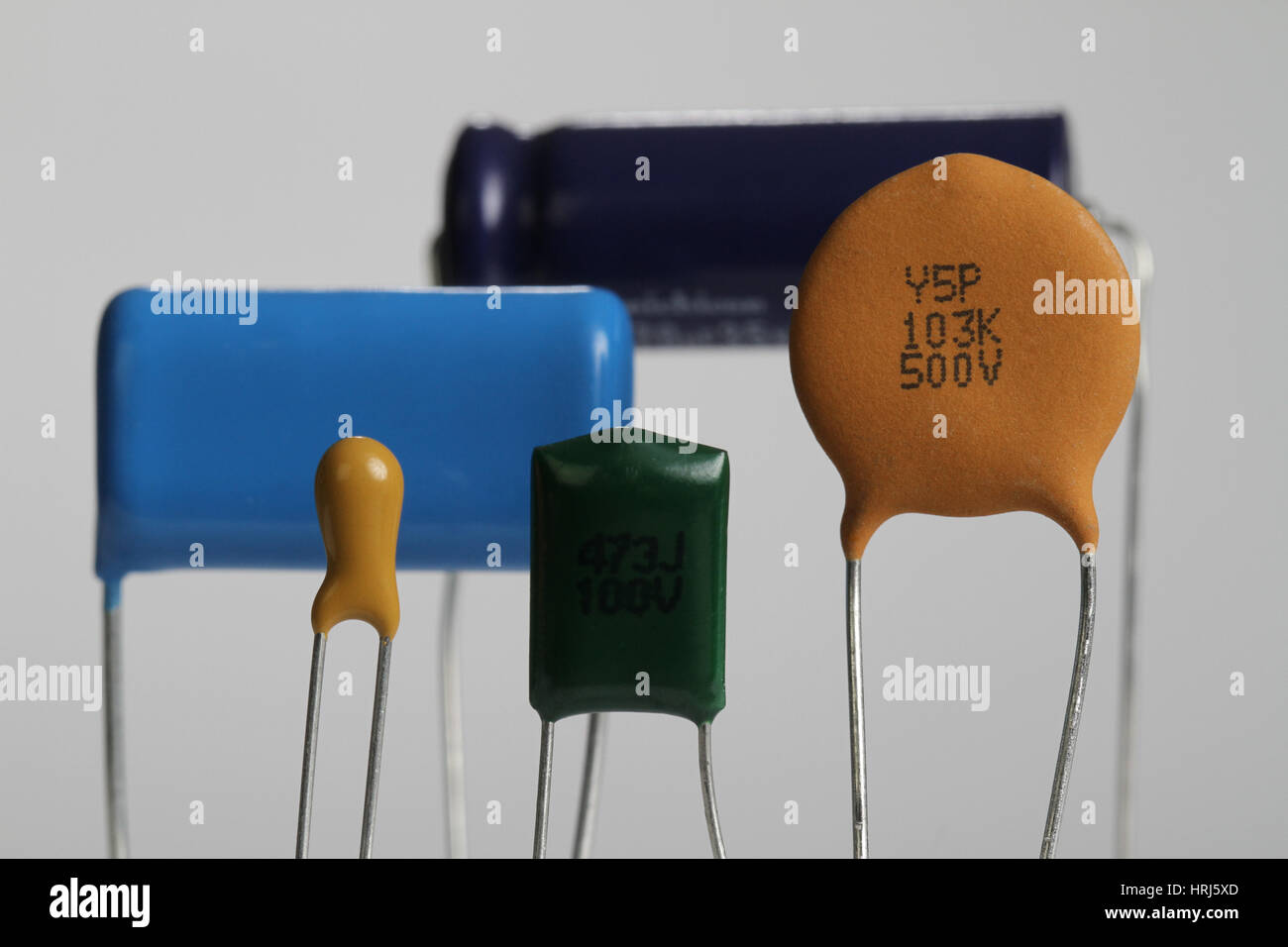 Ceramic Capacitor Stock Photos & Ceramic Capacitor Stock Images - Alamy