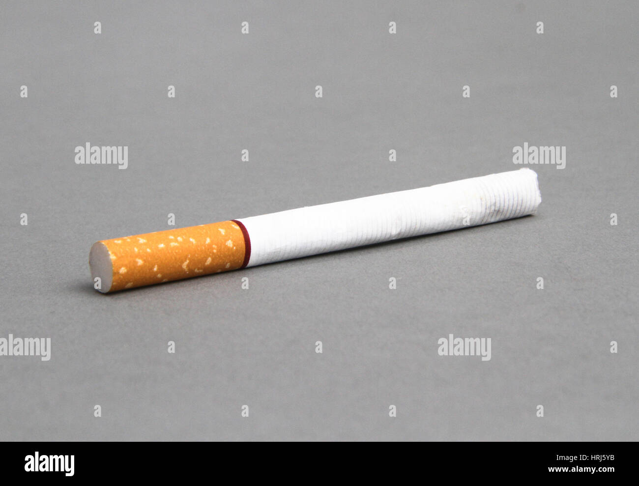 Cigarette single hi-res stock photography and images - Alamy