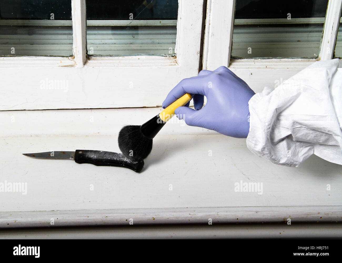 Forensics murder weapon dna hi-res stock photography and images - Alamy