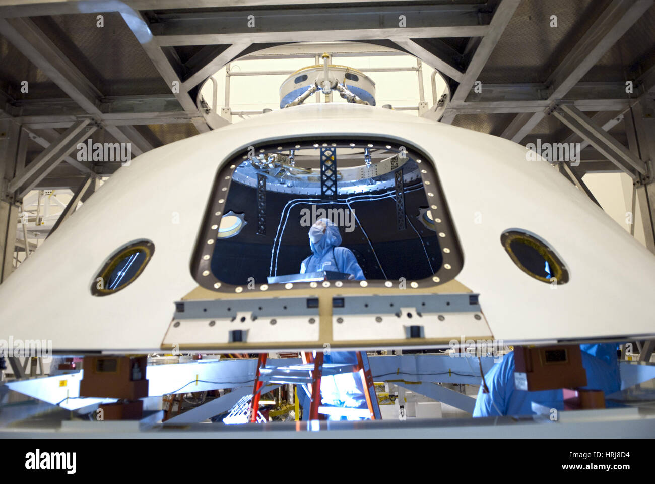 Payload preparation hi-res stock photography and images - Alamy