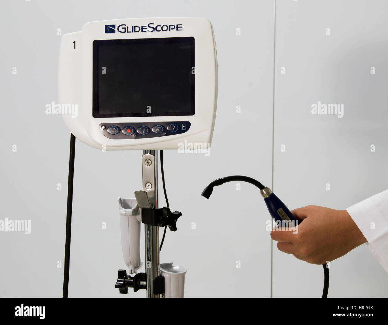 Doctor scope hi-res stock photography and images - Alamy