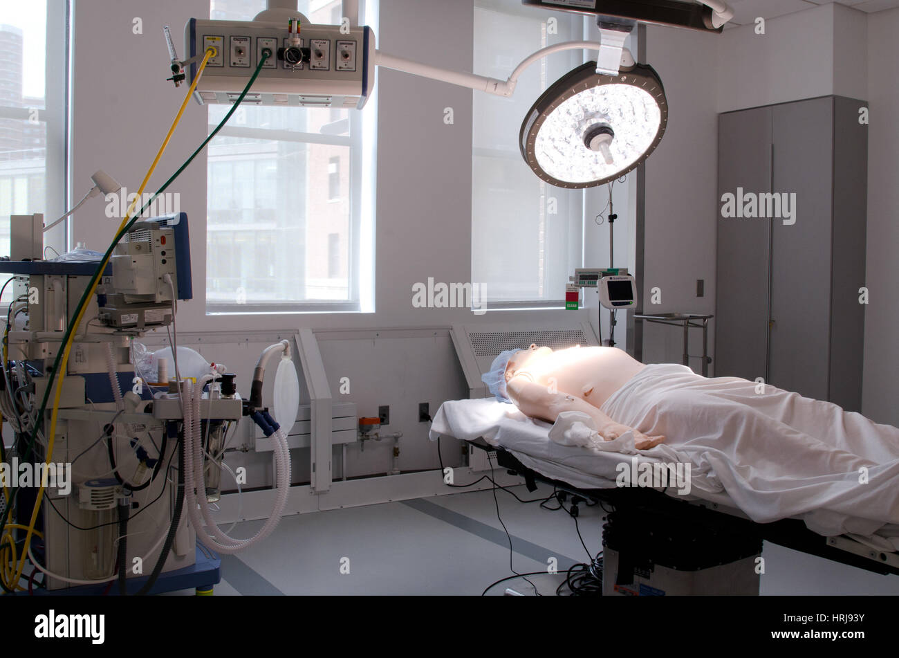 Medical simulation training center hi-res stock photography and images ...