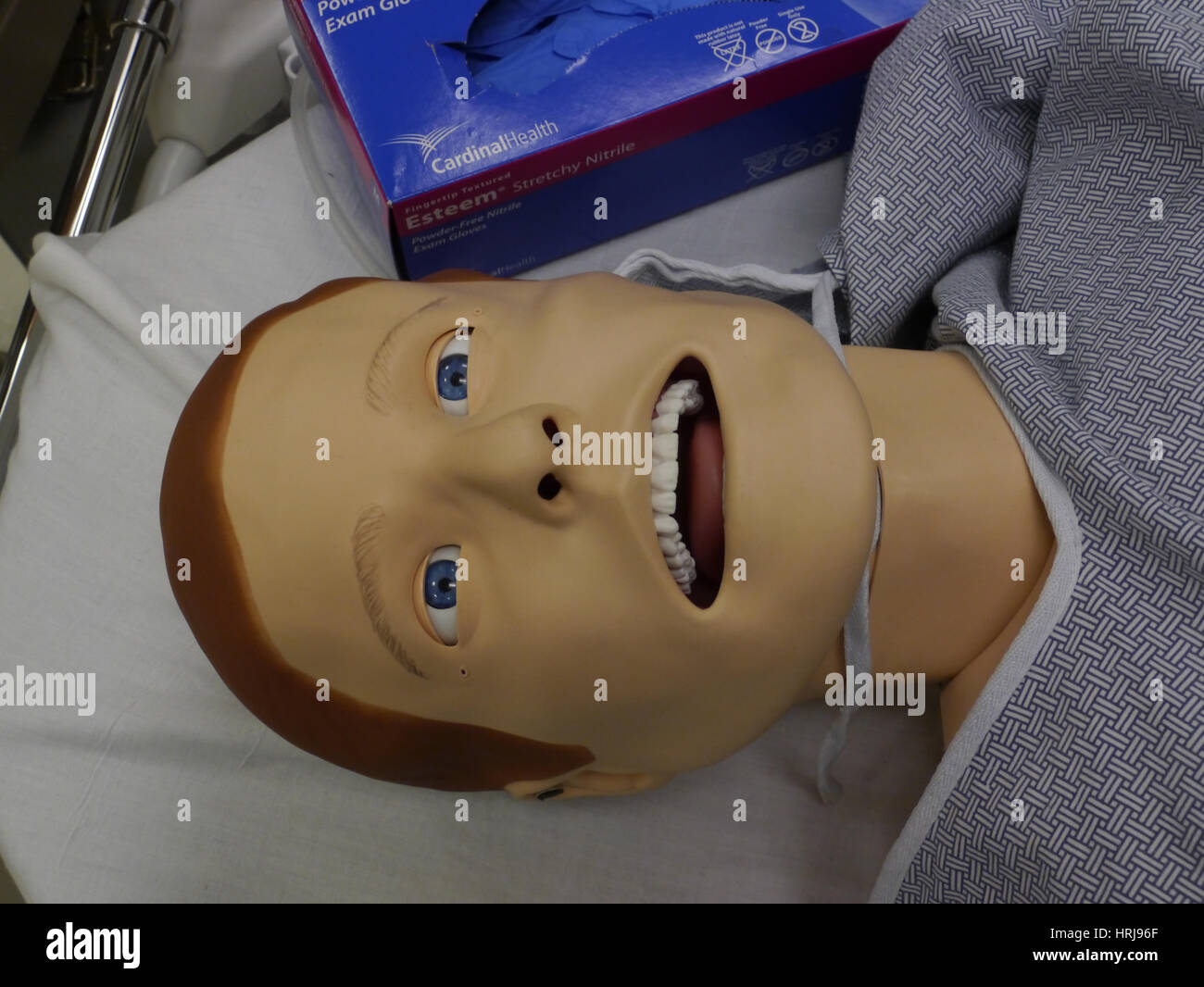 Medical simulation mannequin hi-res stock photography and images - Alamy