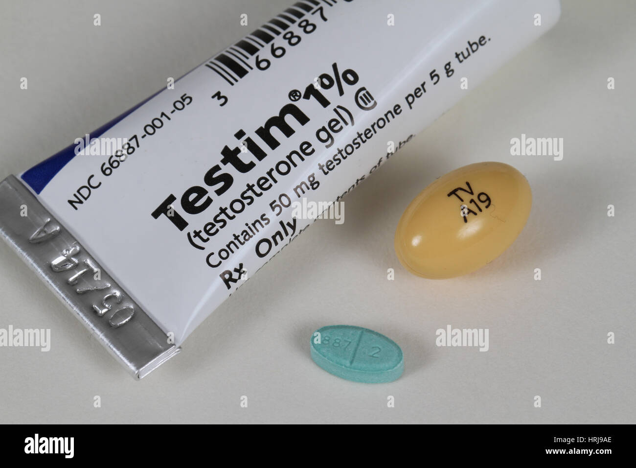 Progesterone 200mg, Estradiol 2mg and Testim 1 Stock Photo - Alamy
