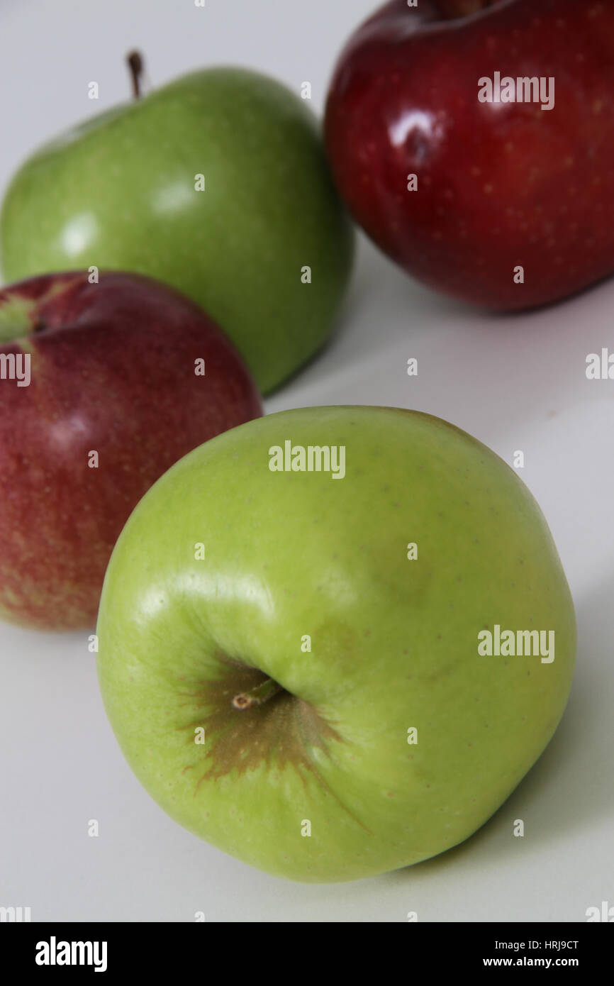 Apples and plants hi-res stock photography and images - Alamy