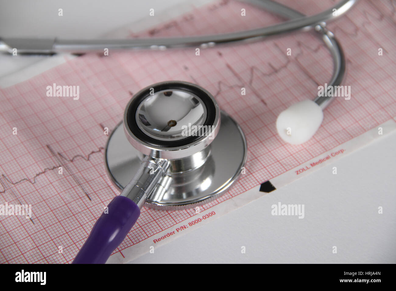 Stethescope heart ecg hi-res stock photography and images - Alamy