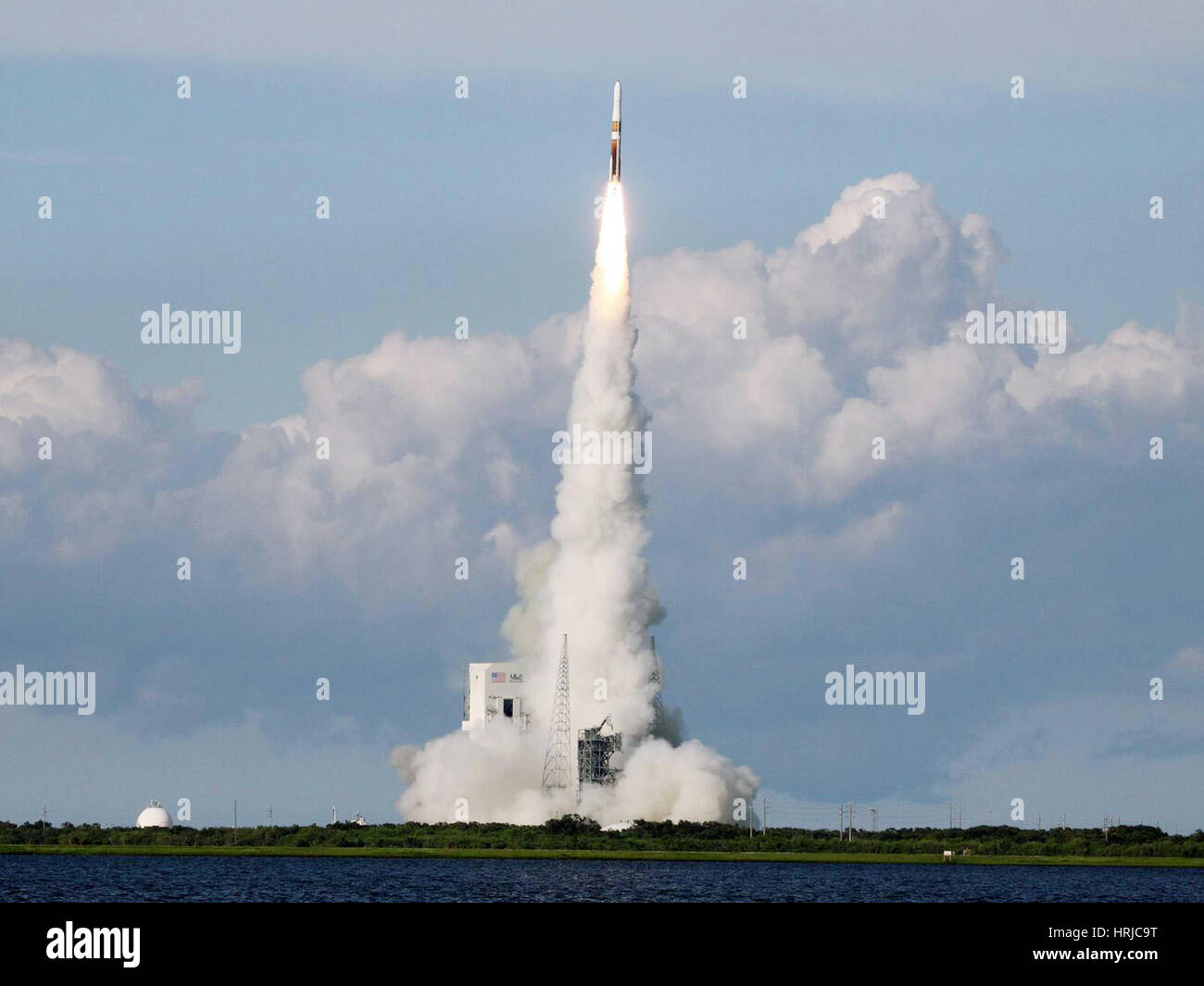 Delta ii launch vehicle hi-res stock photography and images - Alamy