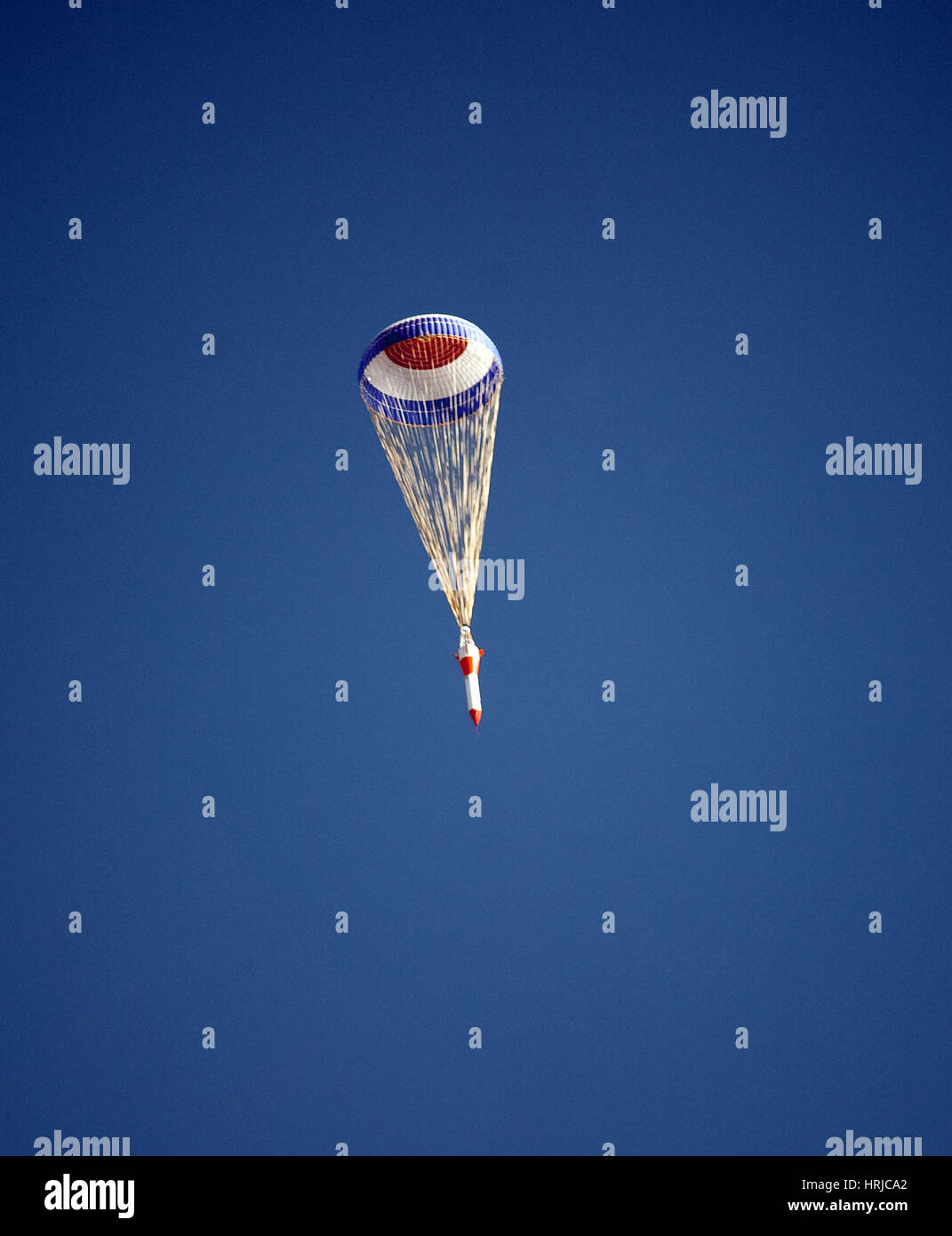 Parachute test hi-res stock photography and images - Alamy