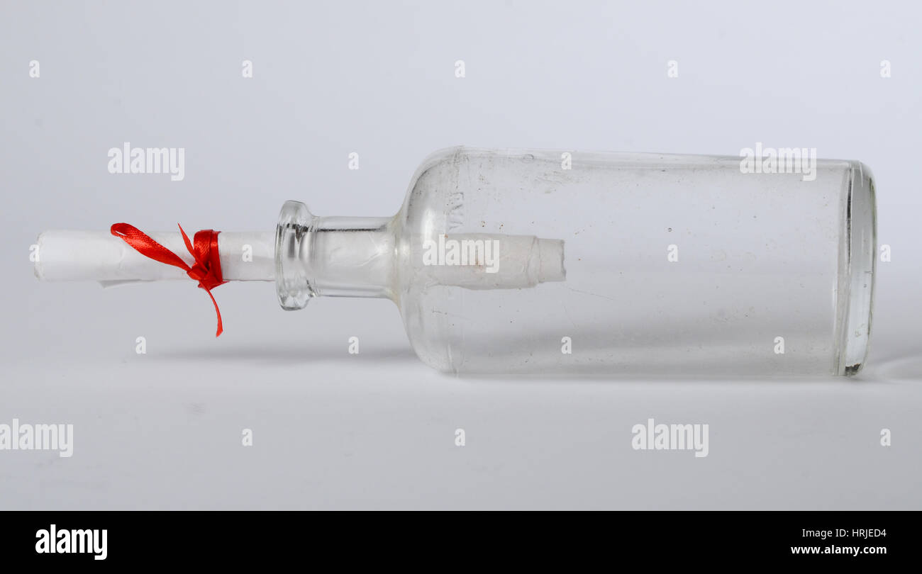 Scroll bottle hi-res stock photography and images - Alamy