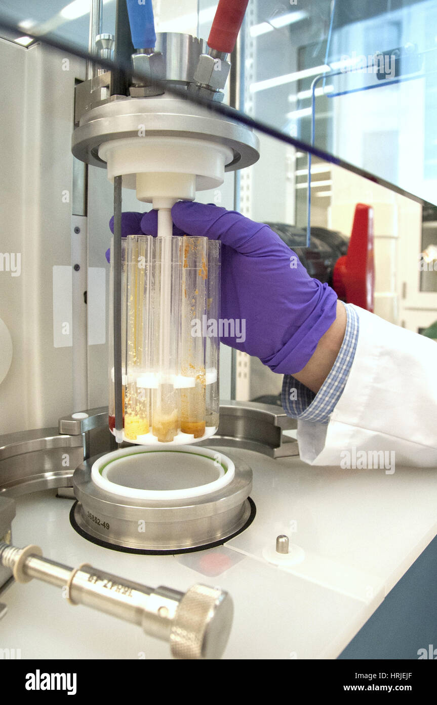 Fda Lab High Resolution Stock Photography and Images - Alamy