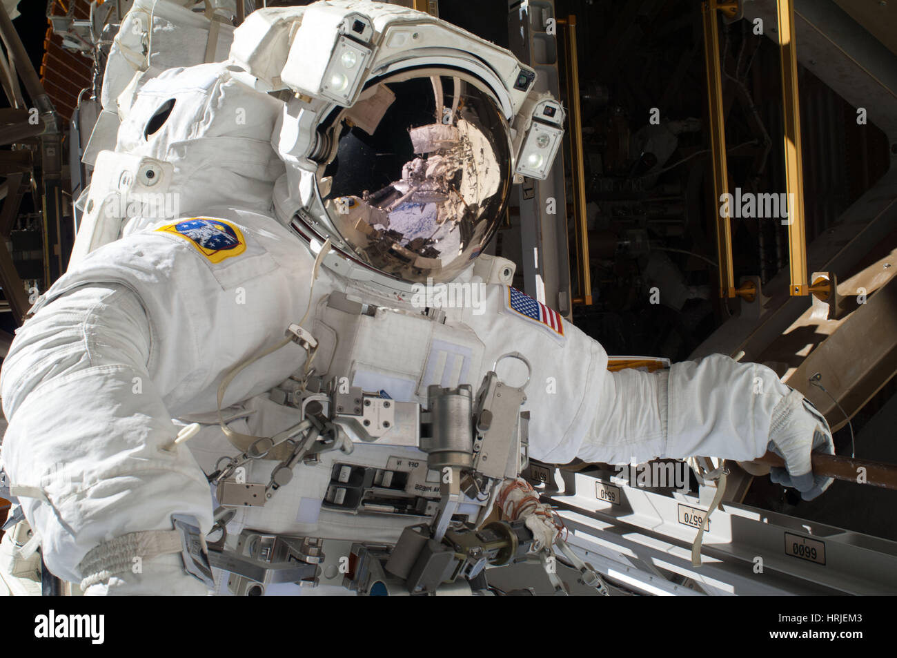 Expedition 38 hi-res stock photography and images - Alamy