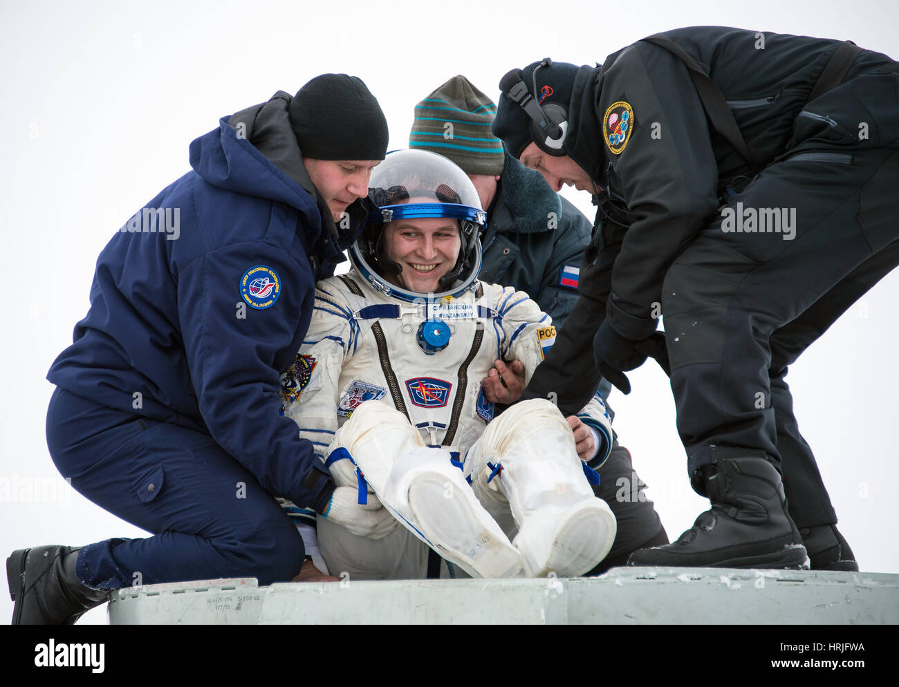 Soyuz capsule hi-res stock photography and images - Alamy