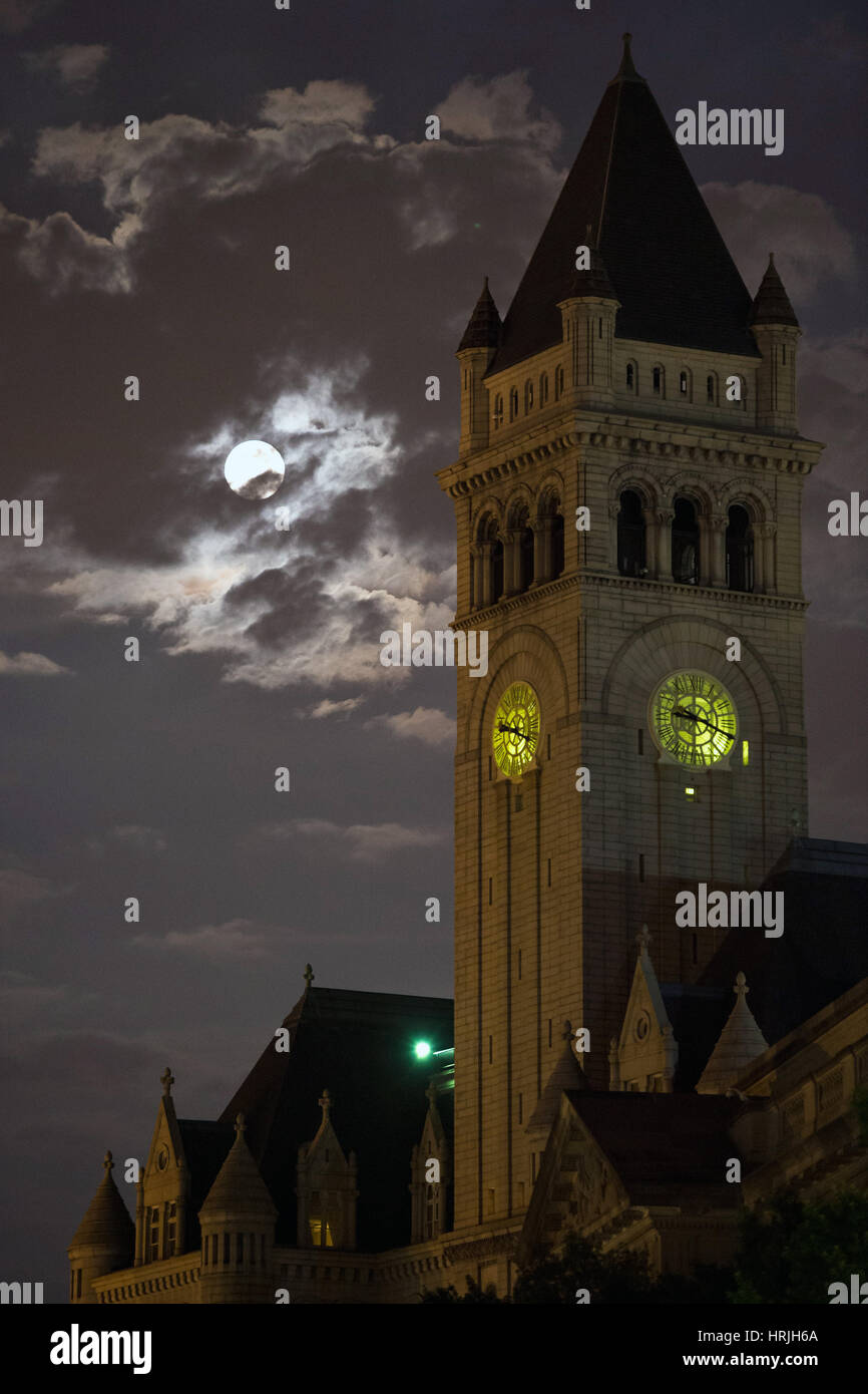 Supermoon over DC Clocktower Stock Photo - Alamy