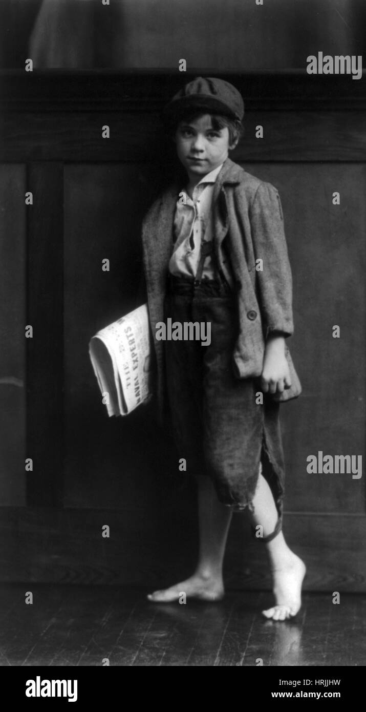 Barefoot Newsboy, 1922 Stock Photo - Alamy