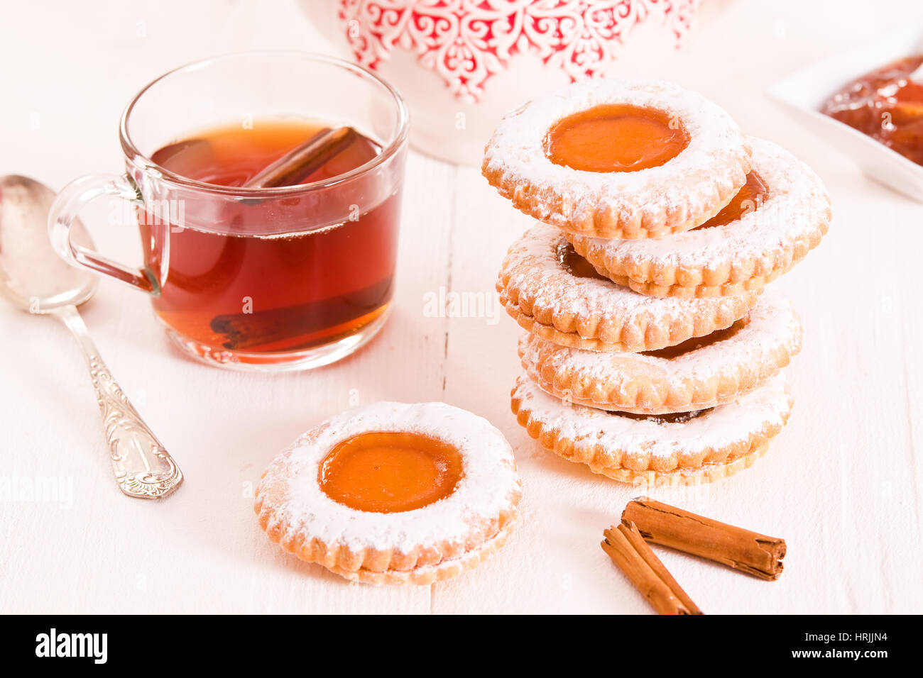 Teatime spread hi-res stock photography and images - Alamy