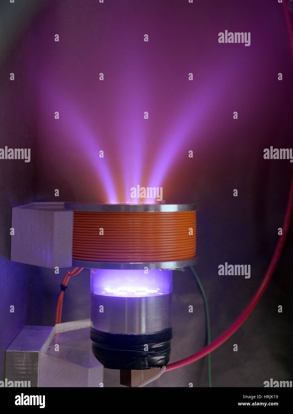Hollow-Anode Nitrogen Plasma Source Stock Photo - Alamy