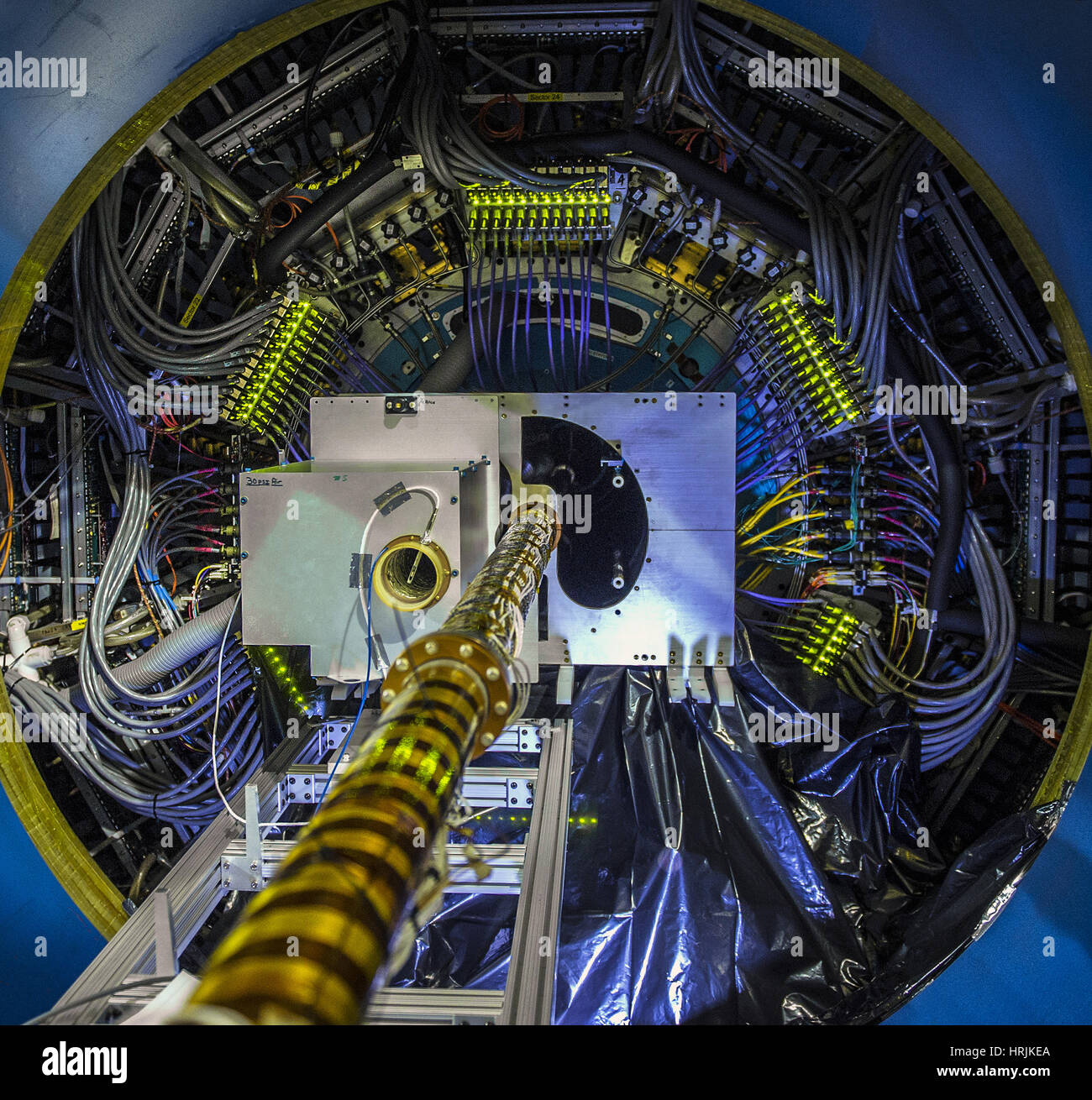 Relativistic heavy ion physics hi-res stock photography and images - Alamy