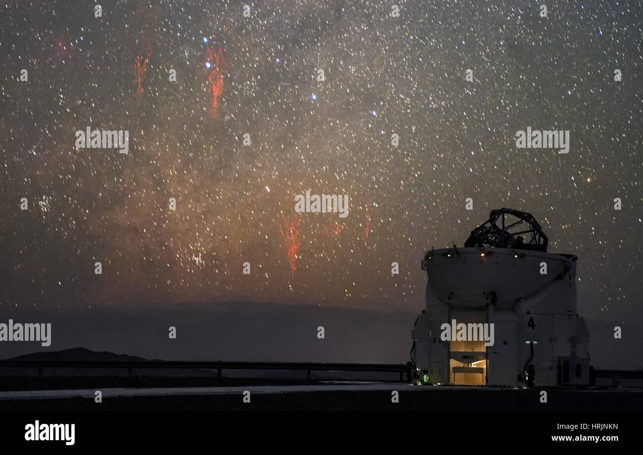 Red sprites weather hi-res stock photography and images - Alamy