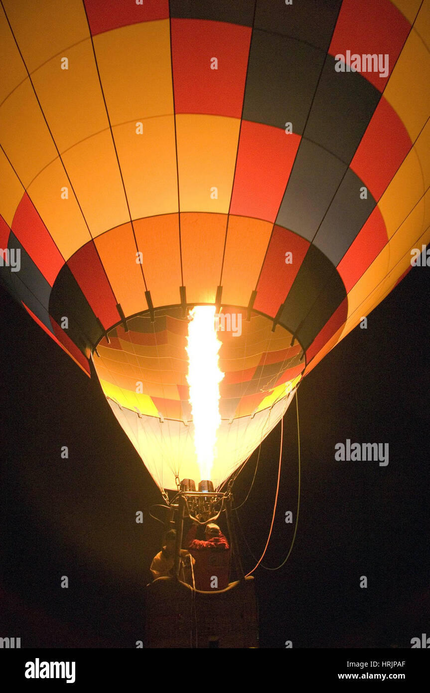 Pressure physics hi-res stock photography and images - Alamy