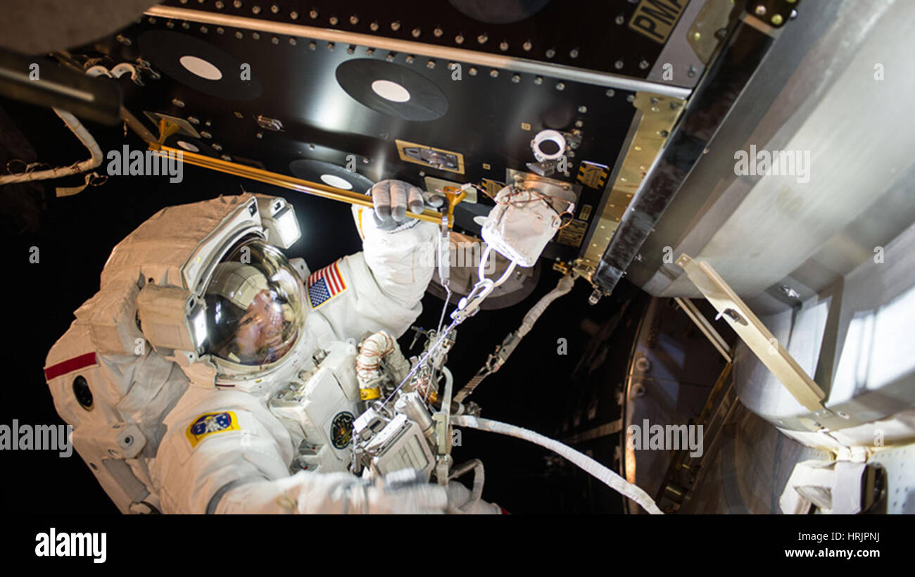 Nitrogen Jet Pack Nasa Dale Gardner