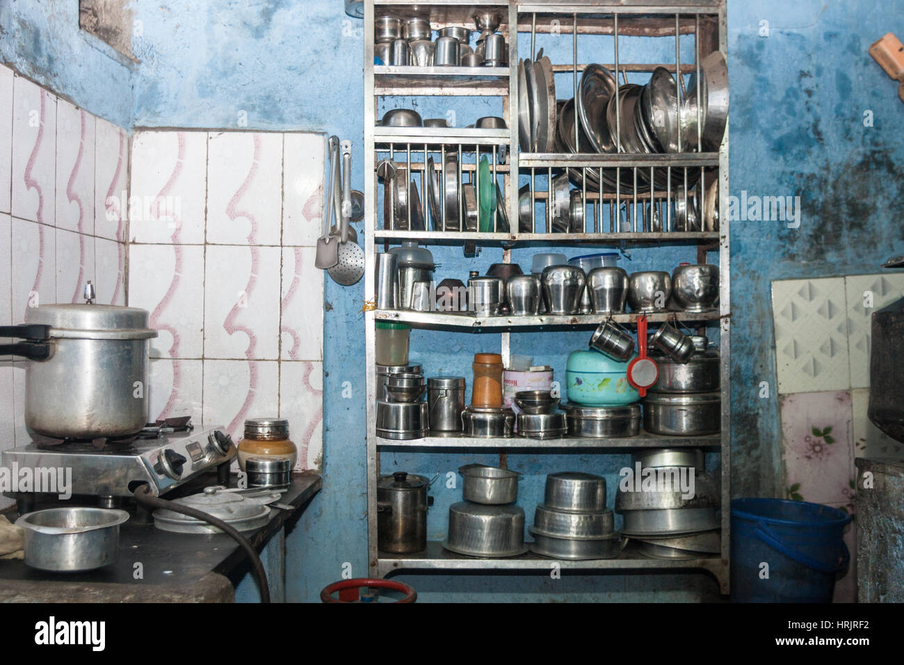 Slum kitchen hi-res stock photography and images - Alamy