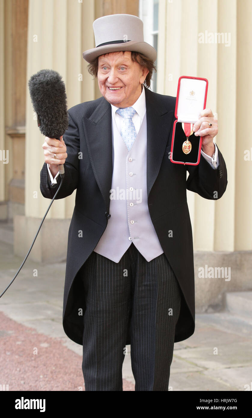 Veteran entertainer Sir Ken Dodd at Buckingham Palace, London, after he ...